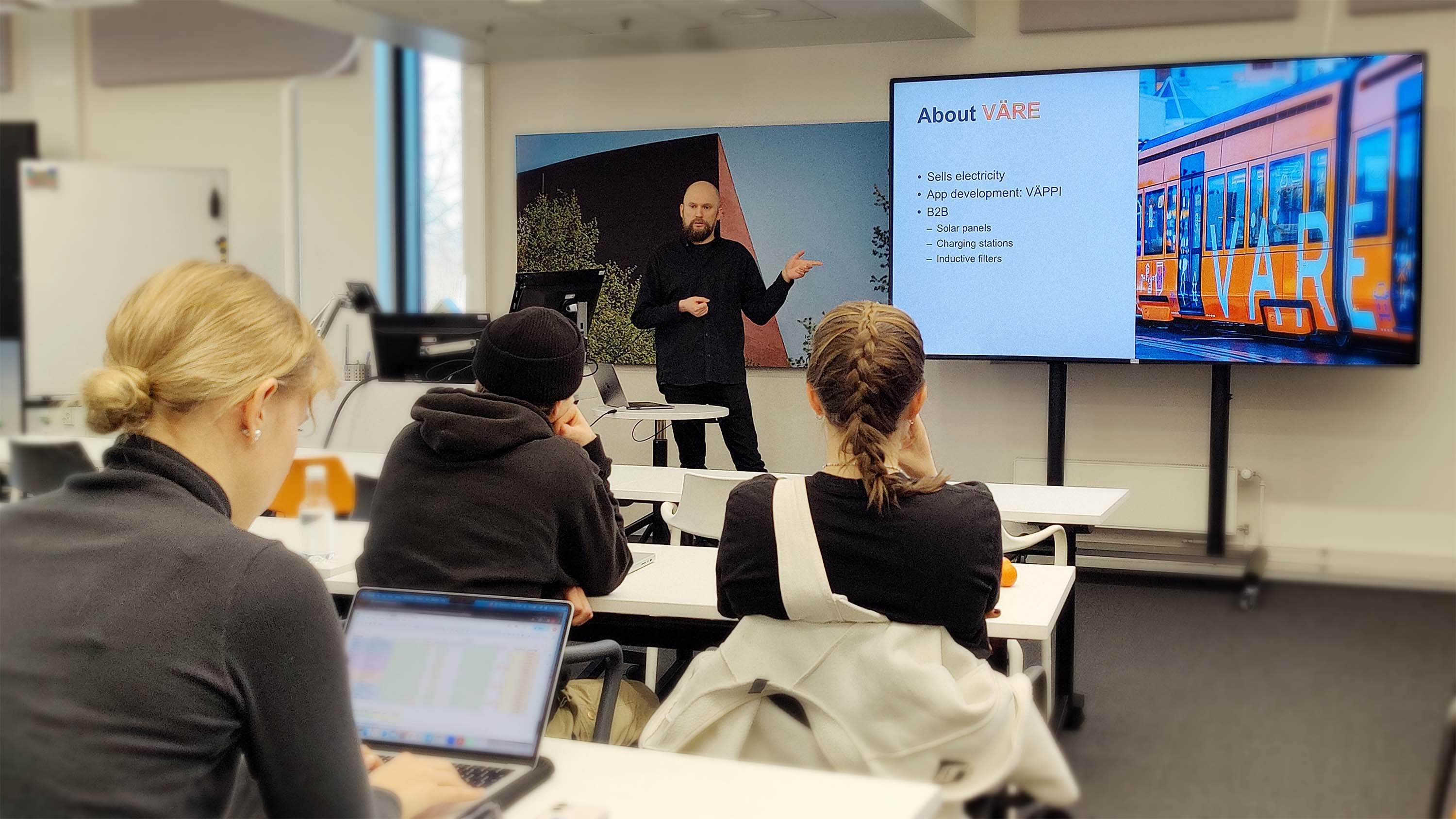 Six years of Growth Hacking course at Aalto University